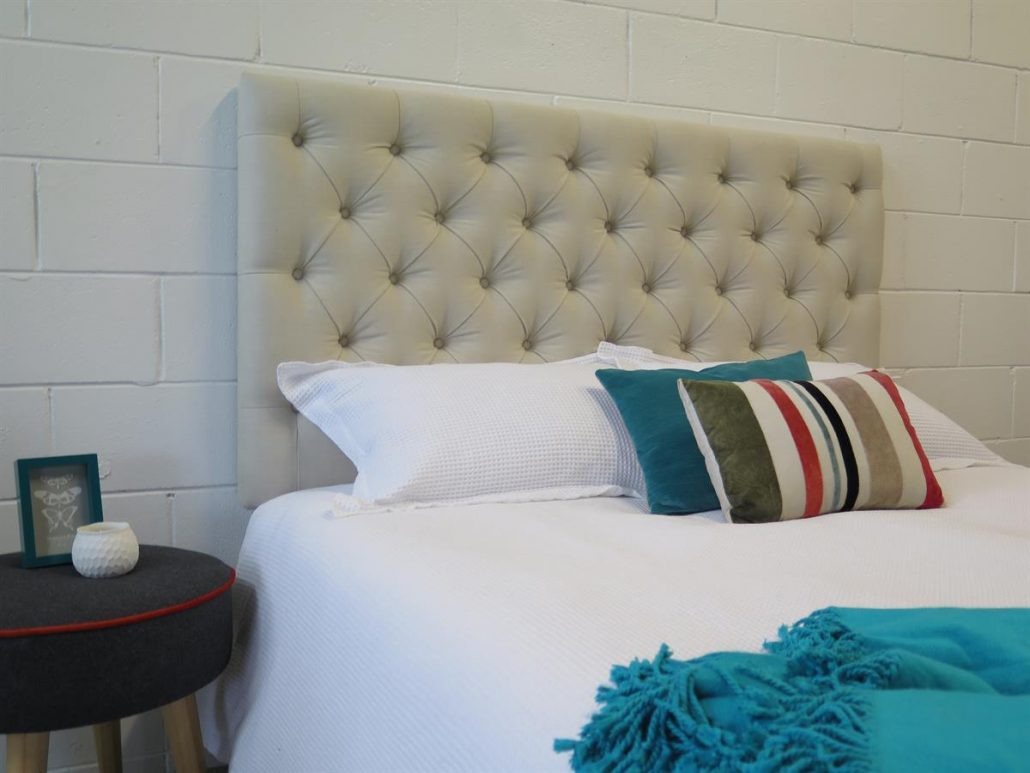 Luxurious Headboard | Upholstered Deep Buttoned Bedhead